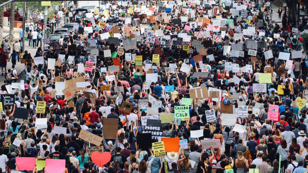 Tout comprendre sur le droit de manifester en France | justifit.fr