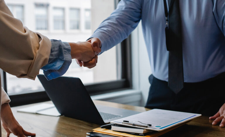 Contrat à durée déterminée Sénior : comment ça marche