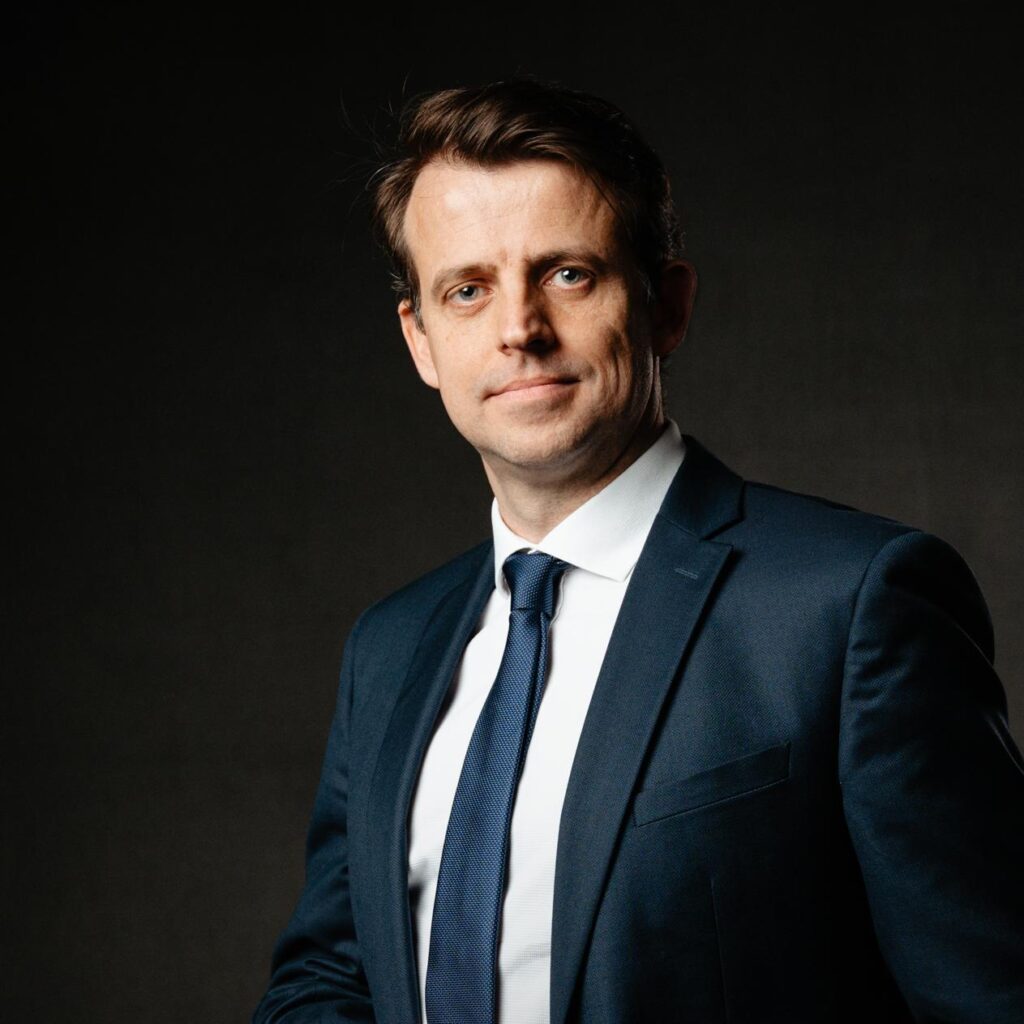 Comment bien choisir son avocat